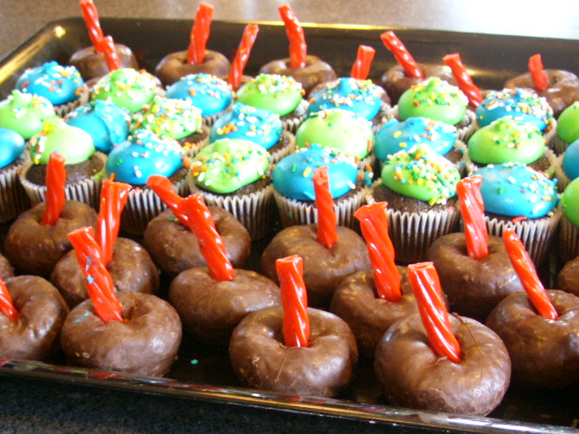 Spy Birthday Party - Organize and Decorate Everything