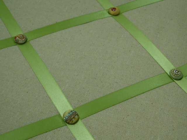 Ribbon Memo Board - Organize and Decorate Everything