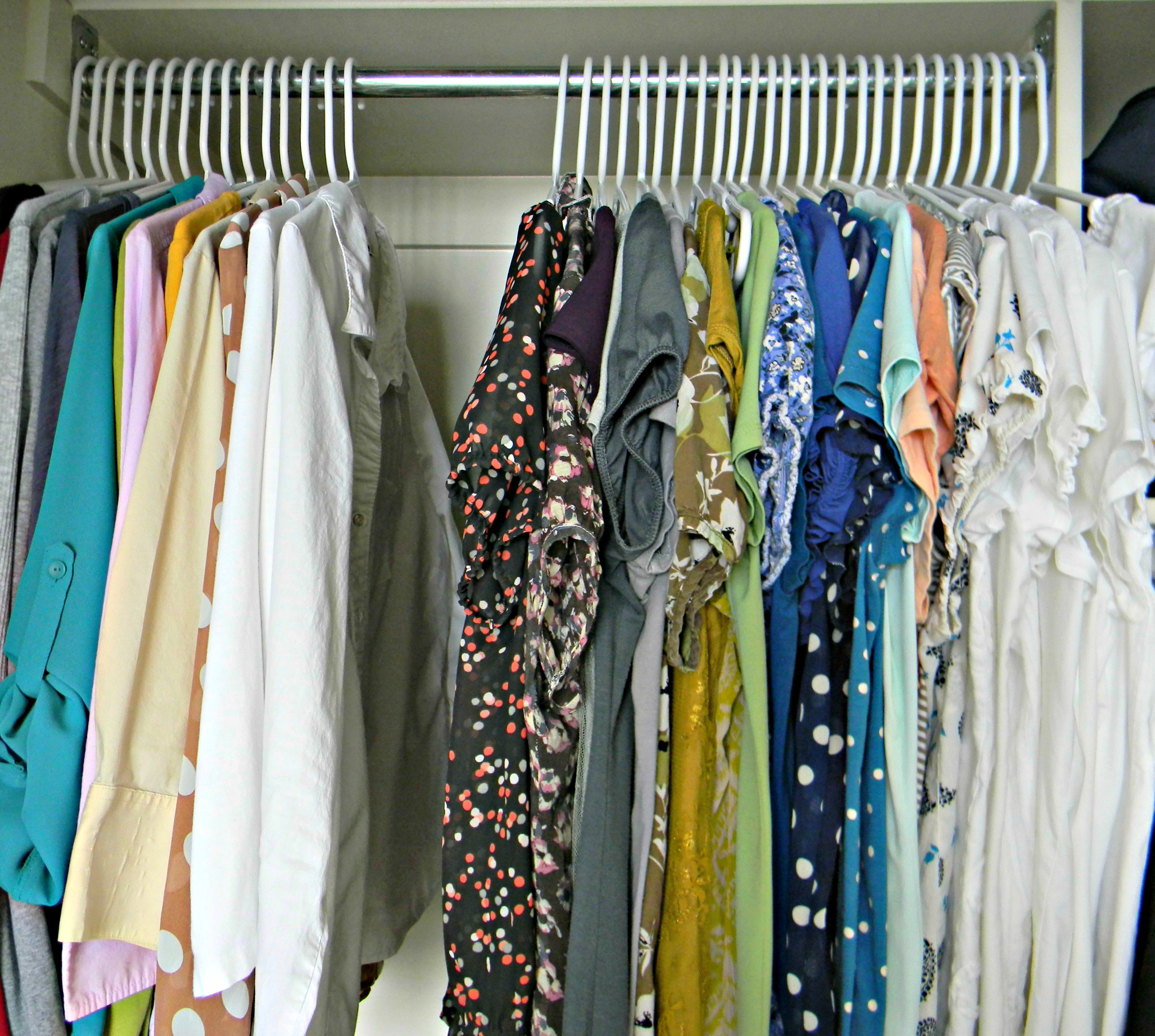 Choosing Colors for Your Home clothing - Organize and Decorate Everything