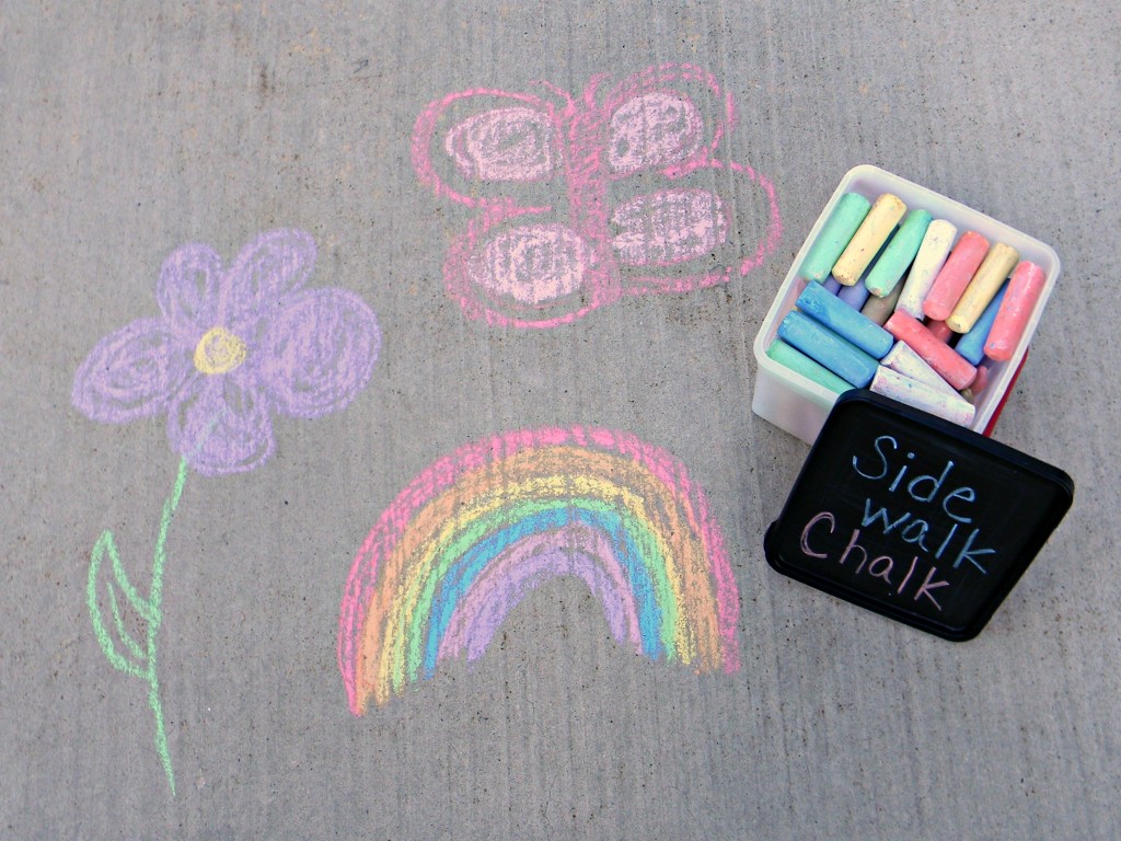 Quick Tip #17 - Sidewalk Chalk Container - Organize and Decorate Everything