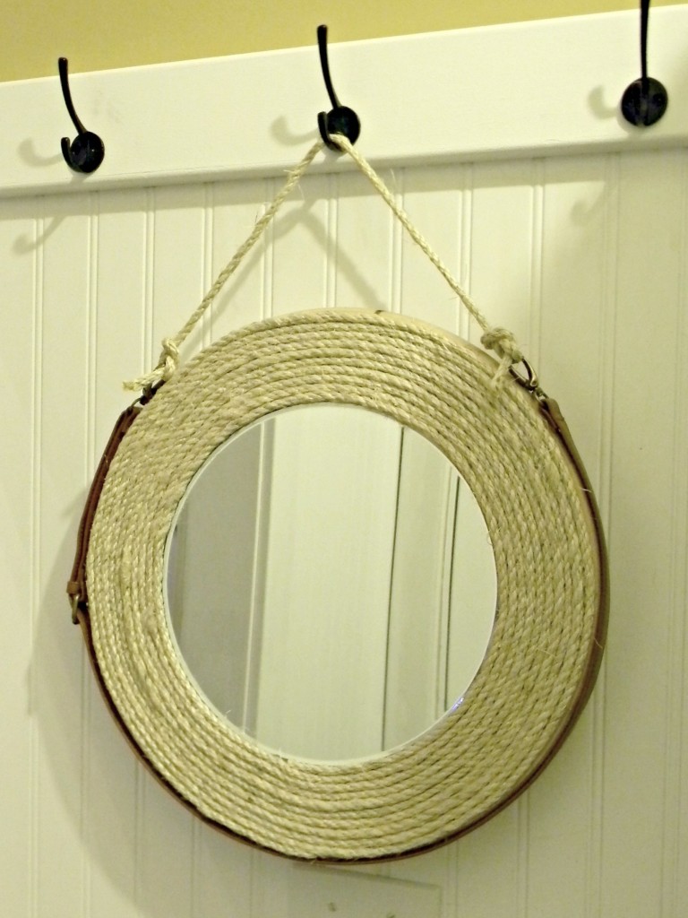 Rope Mirror - Organize and Decorate Everything