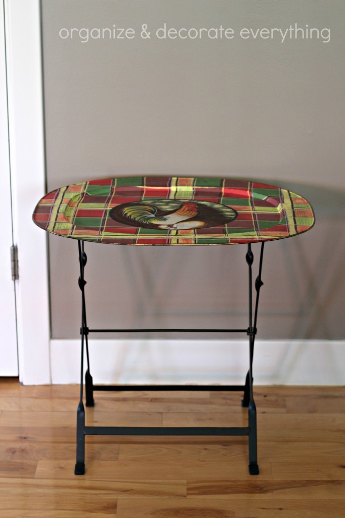 Painted Tray Table - Organize and Decorate Everything