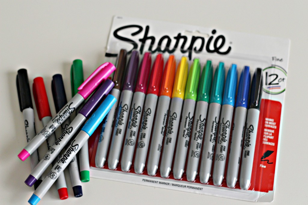 Make Reading Log Books with Sharpie - Organize and Decorate Everything