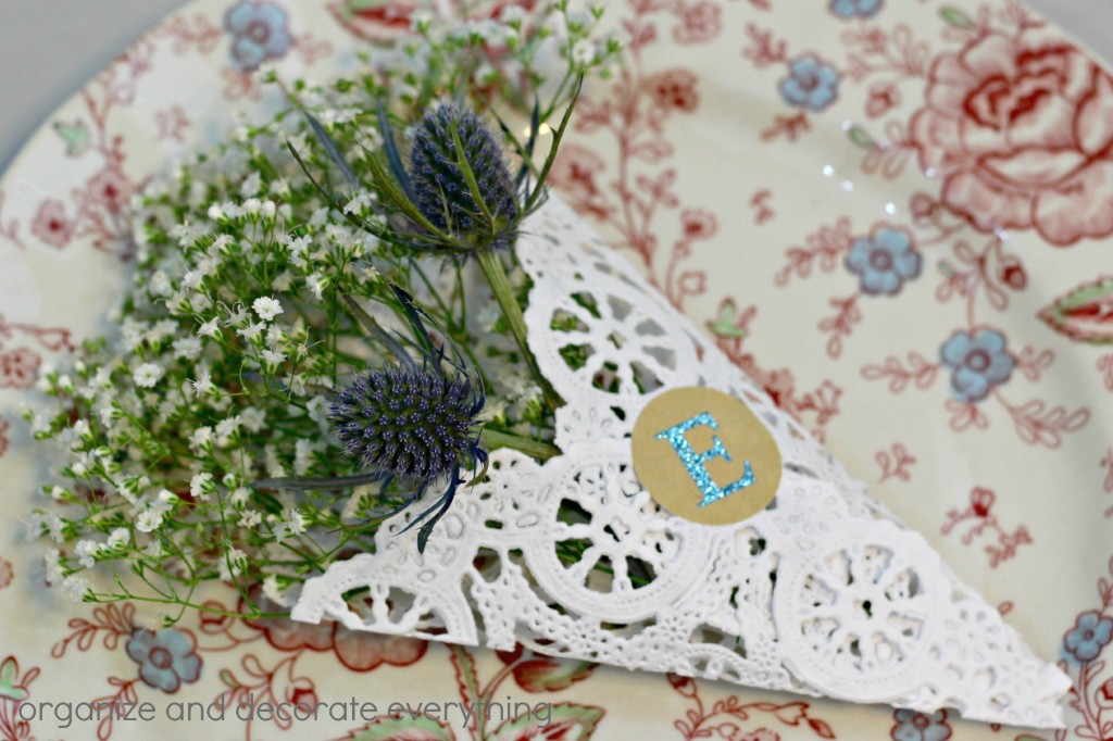 Doily Place Cards - Organize and Decorate Everything