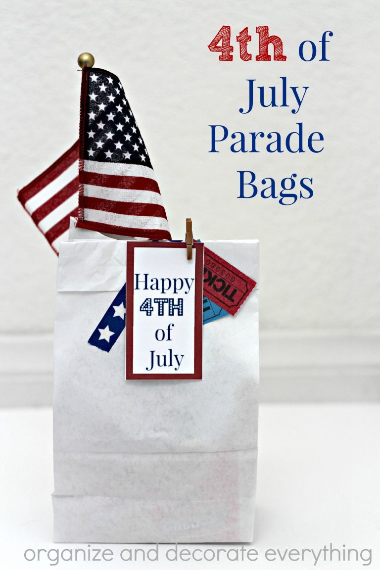 4th of July Parade Bags - Organize and Decorate Everything
