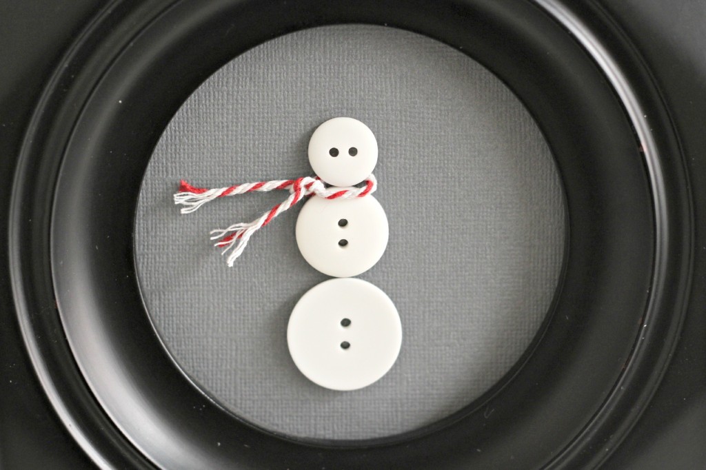Button Snowman - Organize and Decorate Everything