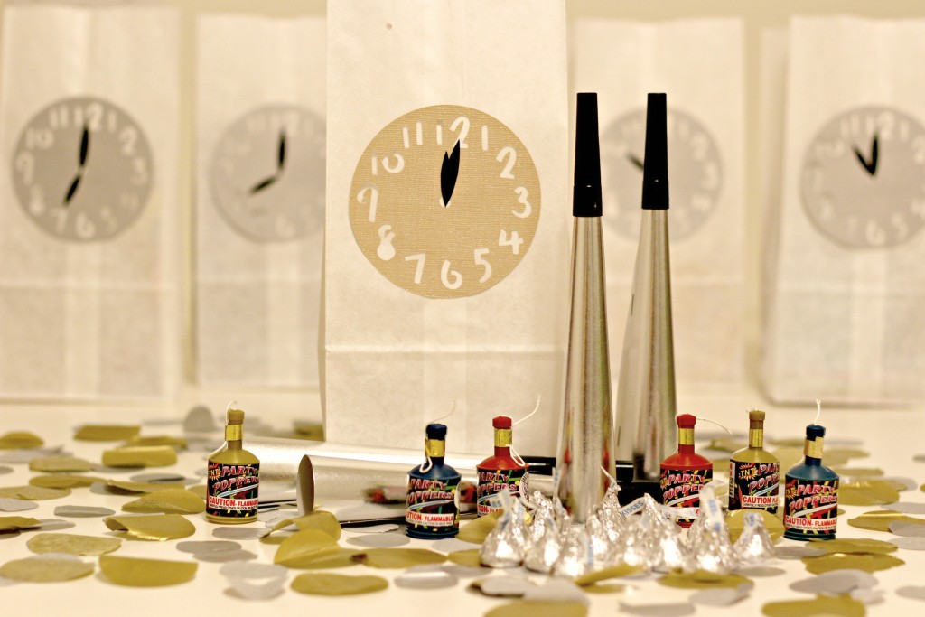 Countdown to New Year's - Organize and Decorate Everything