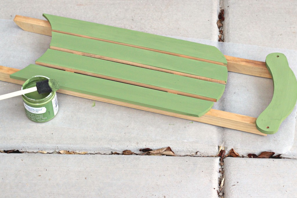 Christmas Sled - Organize and Decorate Everything